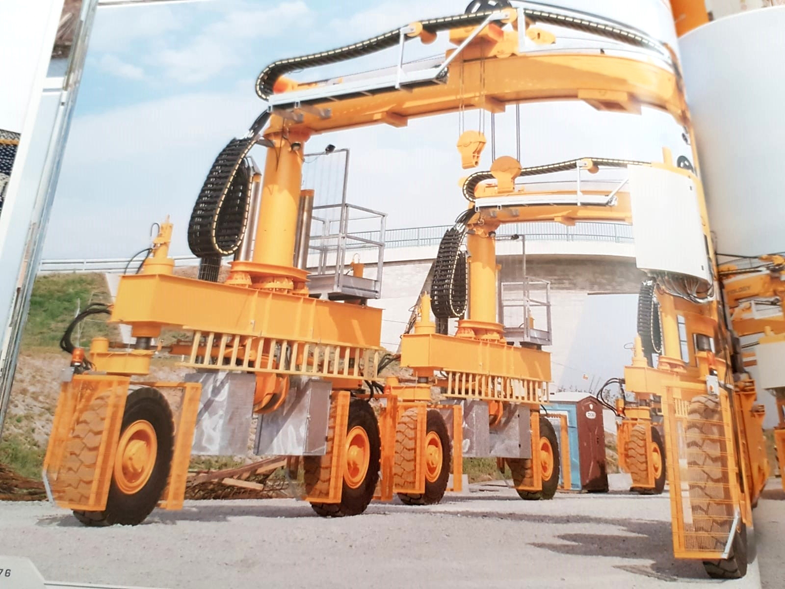 Self Propelled Trucks 20 ton year 2013 | SIDICOM GROUP S.R.L.