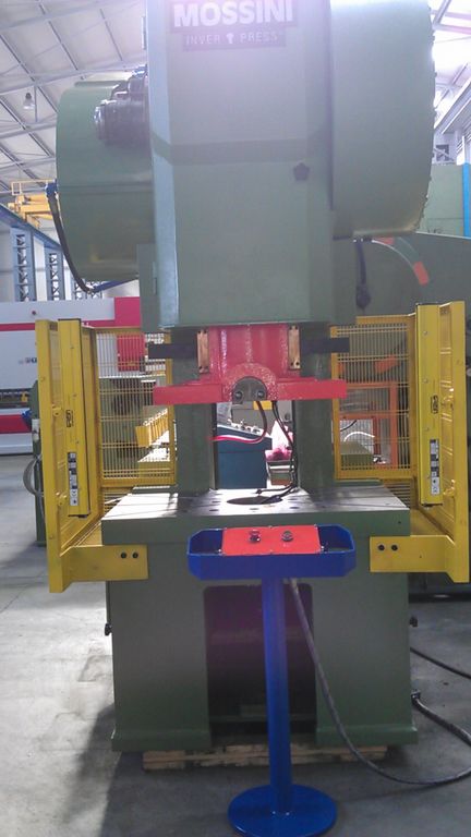 Pressa Mossini 120 ton | SIDICOM GROUP S.R.L.