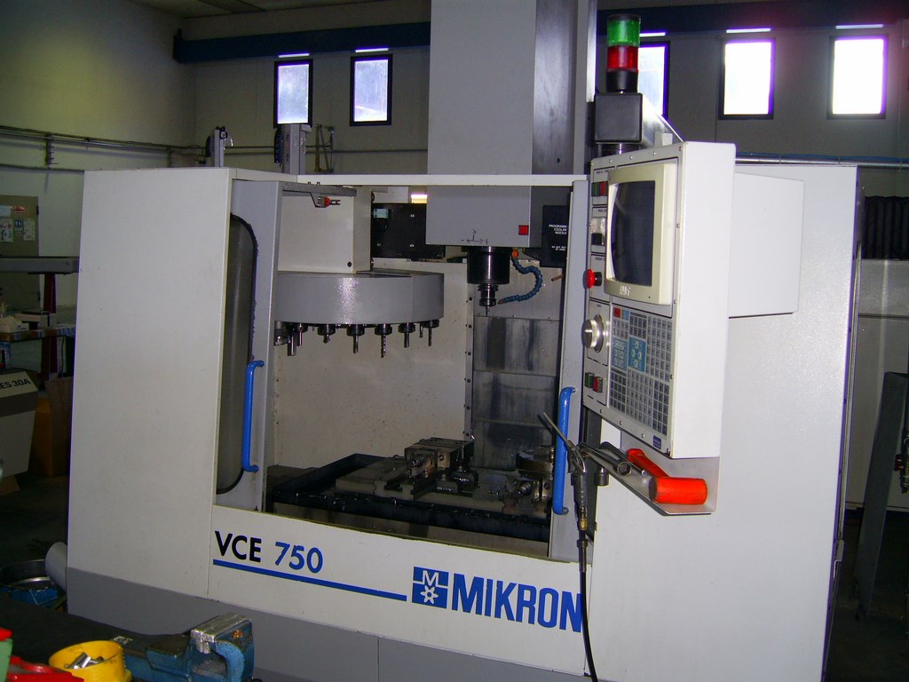 Centro di Lavoro Micron VCE 750 | SIDICOM GROUP S.R.L.