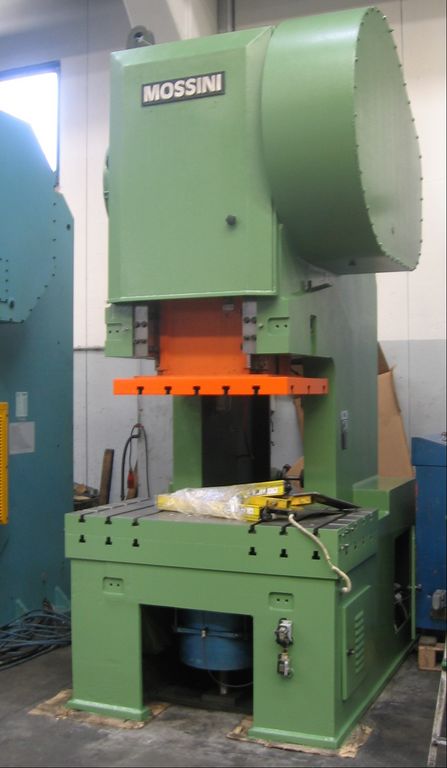 Pressa Mossini 200 ton | SIDICOM GROUP S.R.L.