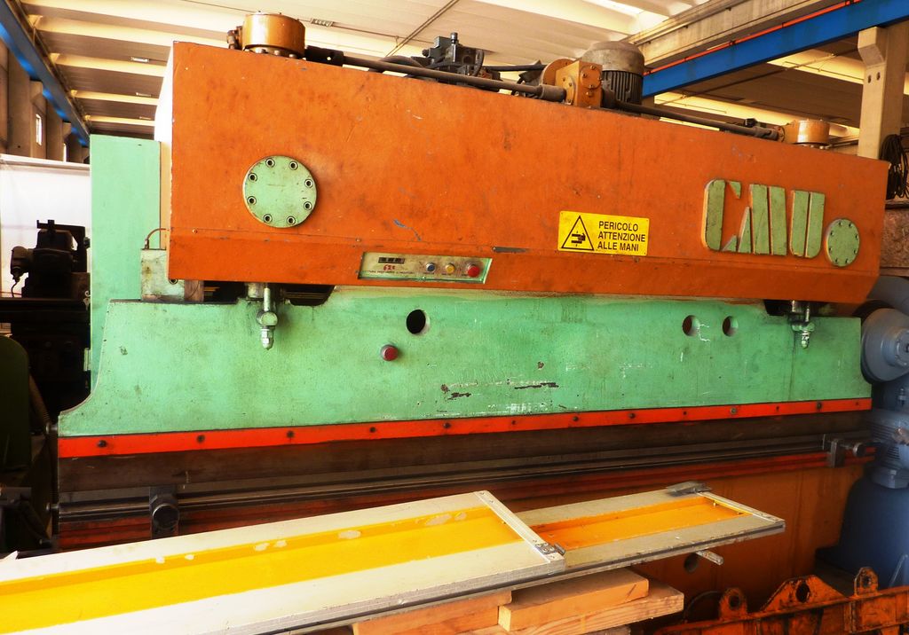 Pressa Piegatrice CMU 3000 x 60 ton | SIDICOM GROUP S.R.L.