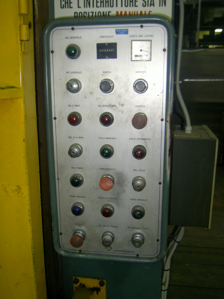 Muraro Hydraulic Press 250 ton | SIDICOM GROUP S.R.L.